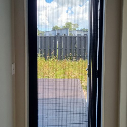 Best Detachable Pleated Screens NZ - Reliable Screen Supply